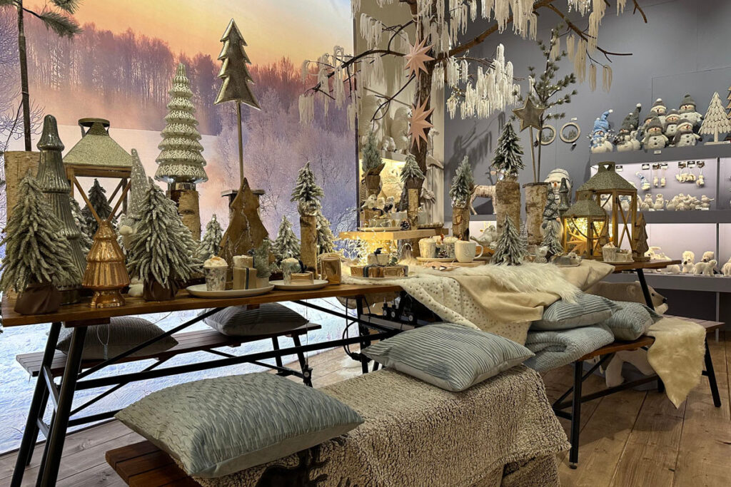 O nas - Tisaya Decor